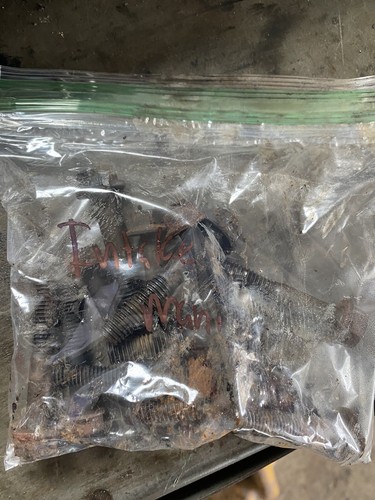 1971 Ford 400 Intake Manifold Bolts Lot C305 | eBay