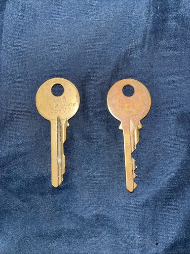 Lot Of 2 USPS Do Not Duplicate Keys 79592 25777 | eBay