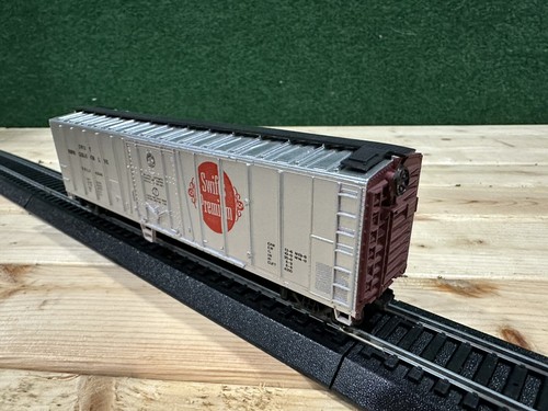 Ho Scale Swift Premium Box Car | eBay