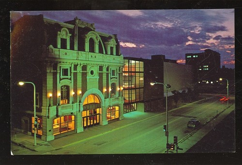 Dubuque, Iowa, The Five Flags Theater (Dubu IA 41 | eBay