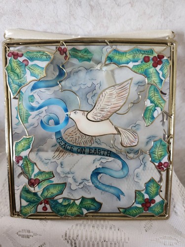 3D Christmas Dove Sun Catcher Peace on Earth Holiday Holly Glass ...