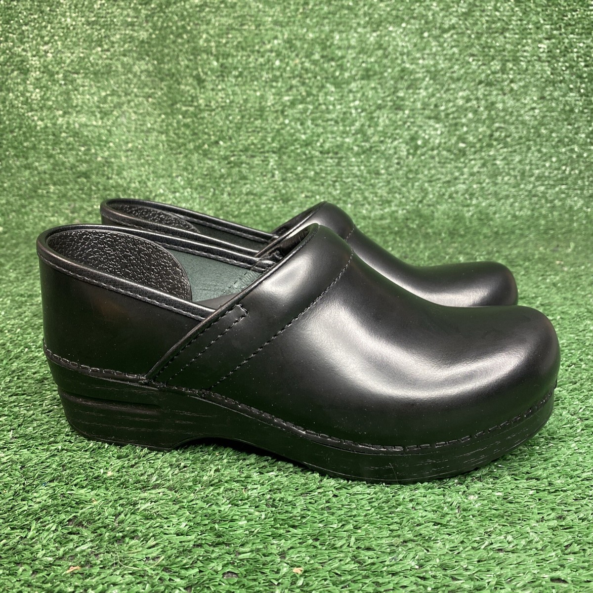 Dansko Black Comfort Clog Shoes for Women for sale | eBay Dansko Black Comfort Clog Shoes for Women for sale | eBay