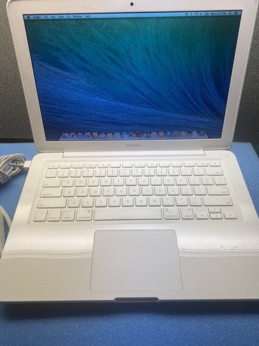APPLE MACBOOK A1342 13” 250GB HDD, 2GB RAM, WHITE With Office 2008 | eBay