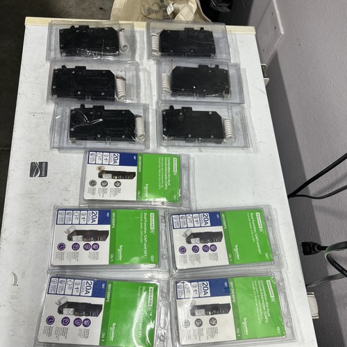 11. Square D QO120DFC QO 20 Amp Single-Pole Dual Function Qo120cafic ...