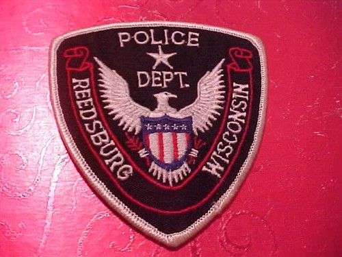 REEDSBURG WISCONSIN POLICE PATCH SHOULDER SIZE UNUSED TYPE 4 | eBay