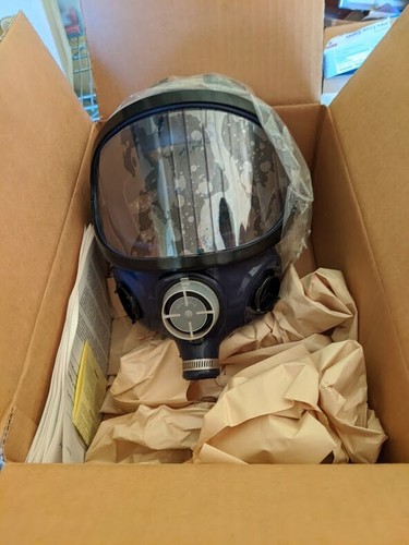Willson S6500 Full Facepiece Respirator W/ Six PT Harness for sale ...