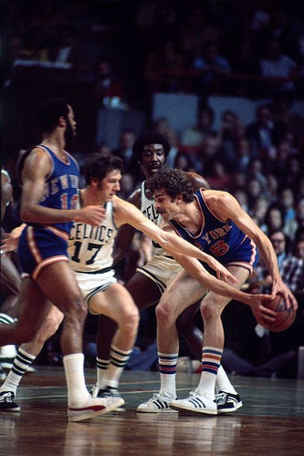 Phil Jackson Of The New York Knicks Dribbles 1974 OLD PHOTO | eBay