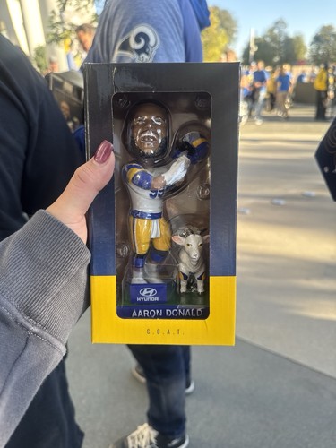 Aaron Donald Los Angeles Rams Bobblehead NFL Football Figure G.O.A.T ...