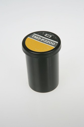 1 ROLL NEVER USED Kodak TMZ-P3200 35mm Roll B&W Film ASA 3200 | eBay