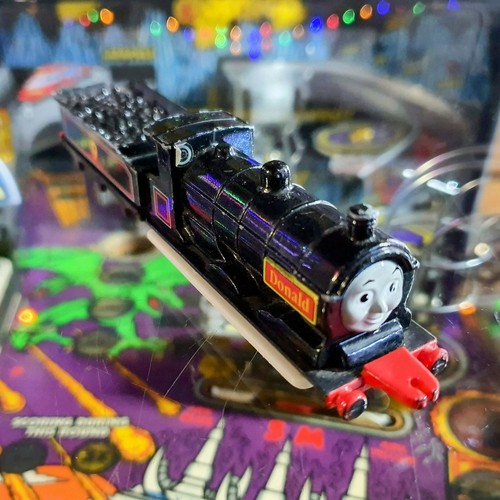 Donald - Vintage 1992 ERTL Thomas The Tank Engine Diecast Railway Train ...