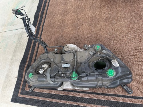 2008-2014 rust free w204 Mercedes-Benz C300 OEM Fuel Tank Gas Tank With ...