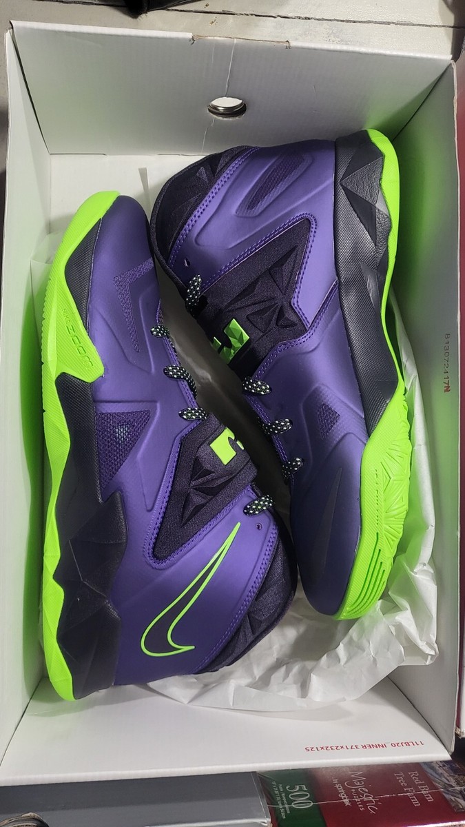 Soldado Lebron 7 Roxo