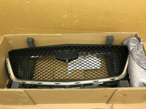 MINT! 2020 2021 2022 Cadillac XT6 Grille Grill Black Silver OEM ...