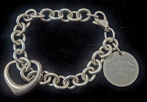 Genuine Tiffany & Co Round Tag Charm Bracelet With Tiffany Heart Charm ...