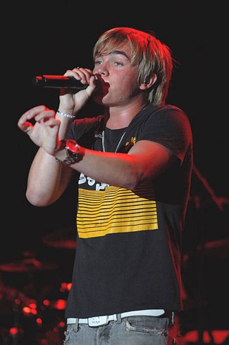 Jesse McCartney performs the Mizner Park Amphitheatre on April 13 - Old ...