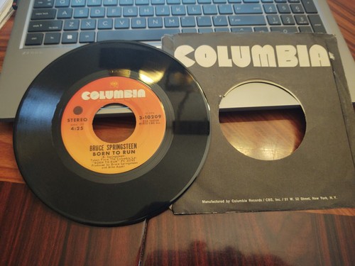 RARE - BRUCE SPRINGSTEEN: BORN TO RUN [LARGE FONT] 7” 45 1975 Columbia ...