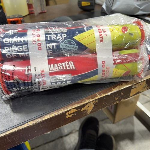 Catchmaster Giant Fly Glue Trap 3-Pack 30 Feet Each, Adhesive Fly Traps ...