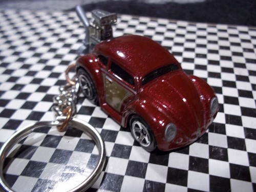 1960'S VW CALIFORNIA BUG KEYCHAIN,RED-GOLD W/CHROME ENGINE-MAGS,good ...