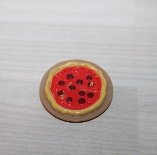 Fisher-Price Loving Family Dollhouse Food Pepperoni Pizza on a Purple ...