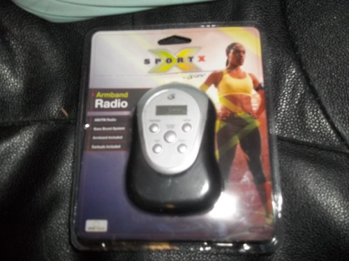 Lot of 10 GPX Portable AM/FM Armband Radio with Earbuds R300B | eBay