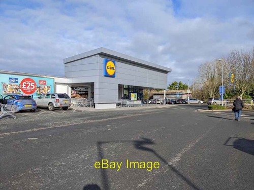 Photo 6x4 Lidl shop and car park at Wadebridge c2022 | eBay