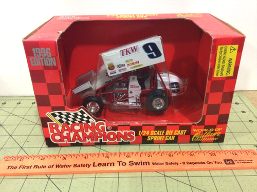 1996 Edition Racing Champions 1:24 World Of Outlaws Gary Wright Sprint ...