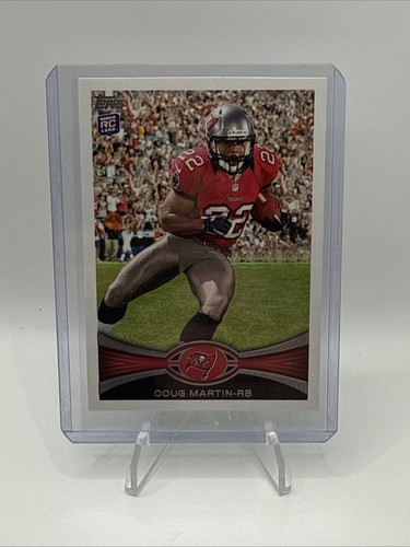 2012 Topps SP Image Variation Doug Martin (Ball in Left Arm) #204 ...