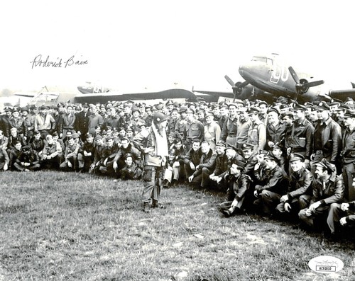 Roderick Bain signed WWII Band of Brothers 8x10 Photo- JSA- E Company ...