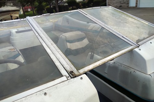 Center Walk Thru Windshield Glass 1991 Bayliner 1850 Capri | eBay
