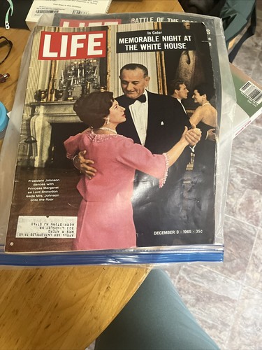 Life Magazine December 3 1965 Memorable Night In The Whitehouse (5.0 ...