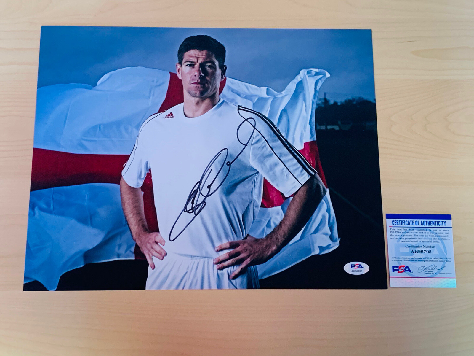 Steven Gerrard Autographed Memorabilia | Signed Photo, Jersey ...