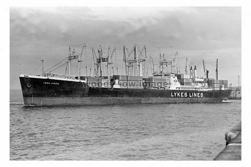 mc5040 - American Lykes Line Cargo Ship - Jean Lykes - photograph 6x4 ...