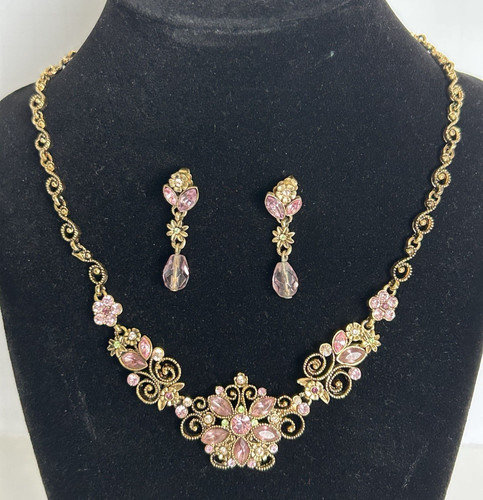 Avon Nina Ricci Pink Crystal Floral Necklace and Earring Set | eBay