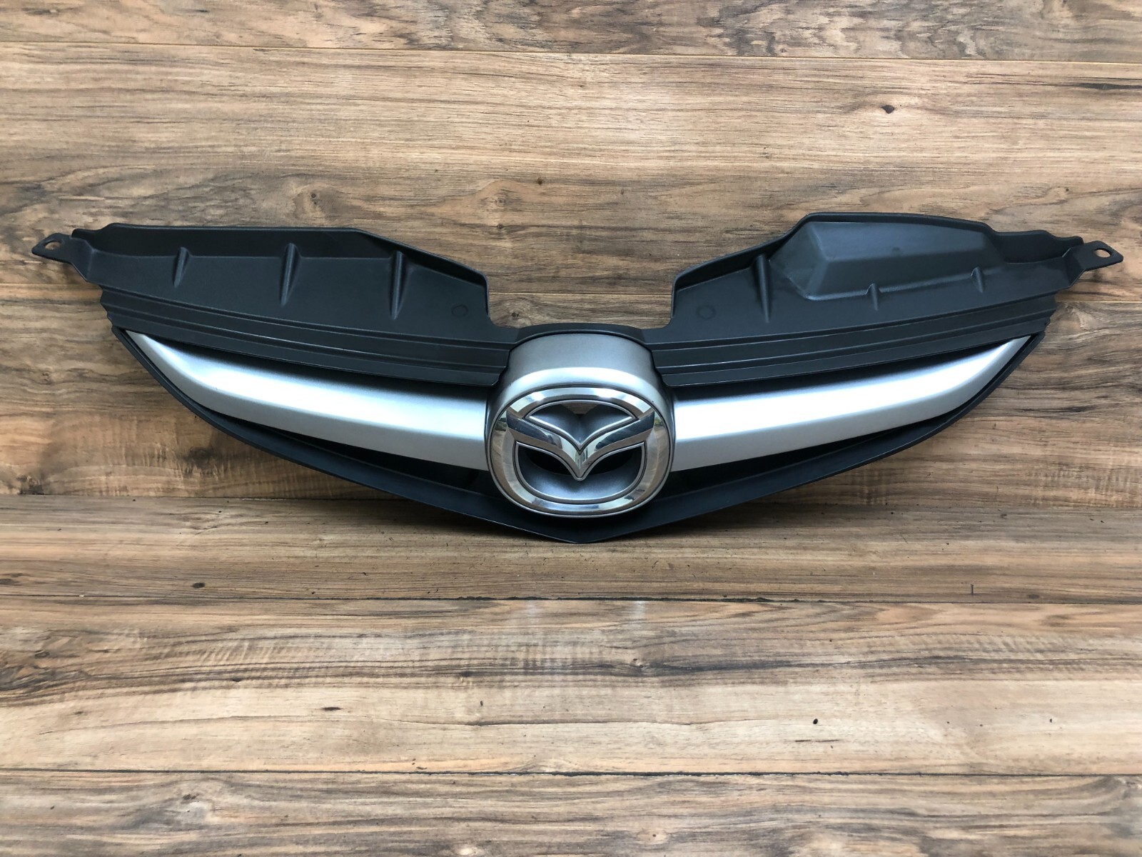 Y70118650 Genuine Mazda RELAY,GLOW PLUG Y701-18-650 | eBay