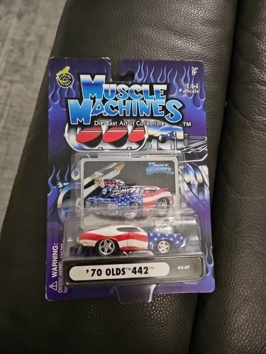 1970 OLDS 442 2003 FUNLINE MERCHANDISE MUSCLE MACHINES 1:64 COLORED ...