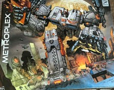 Transformers Generations: Original Metroplex (SDCC)