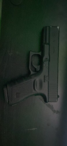 Airsoft Gun Glock 19x Orange Tip Melted Off It Takes Co2 Gas Sell For ...