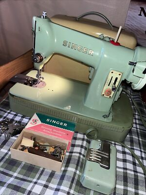 Singer Sewing Machine 1960 for sale | eBay