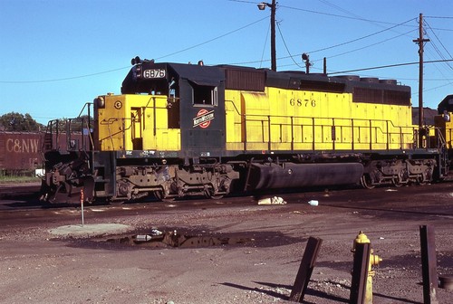 ORG SLIDE CNW 6876 SD40-2 ORG PAINT | eBay