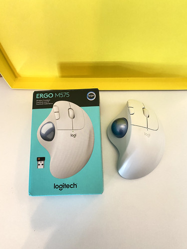 New Logitech Ergo M575 Wireless Trackball (White) 97855160645| eBay