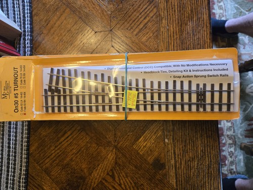 ME Micro-Engineering On30 #5 RH Turnout DCC 14-404 | eBay