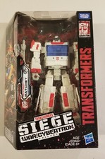 Transformers War for Cybertron Siege Series Ratchet