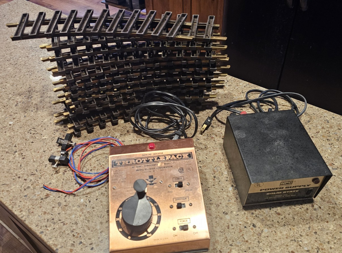 G Scale Train Safety Wires