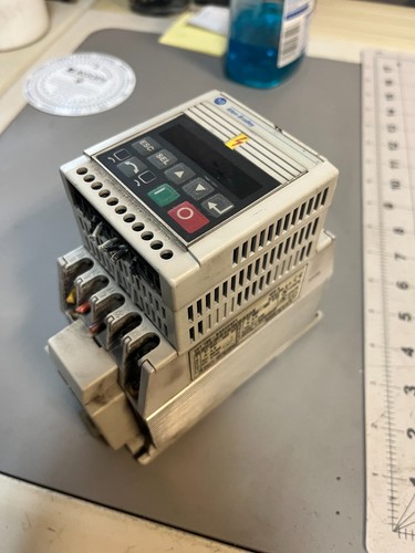 Allen Bradley 160-BA04NSF1 Ser. a 2 HP 1.5 kW VFD 160BA04NSF1 160-DN2 ...