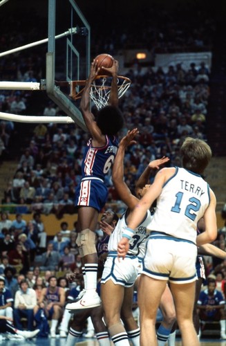Julius Erving 1976 Philadelphia 76ers NBA Photo Original 35mm Color ...