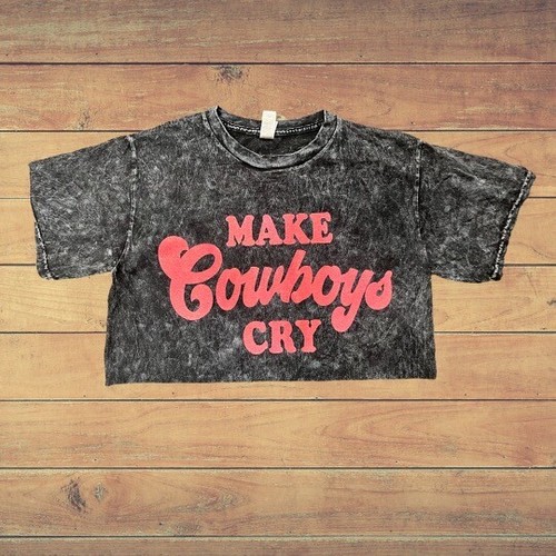 Make Cowboys Cry VINTAGE Women's Short Sleeve Crop Top | eBay