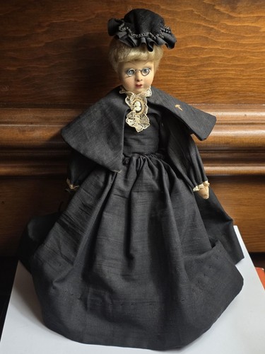 Antique French Cloth Mourning Victorian Lady Doll W Mohair Wig & Cameo ...
