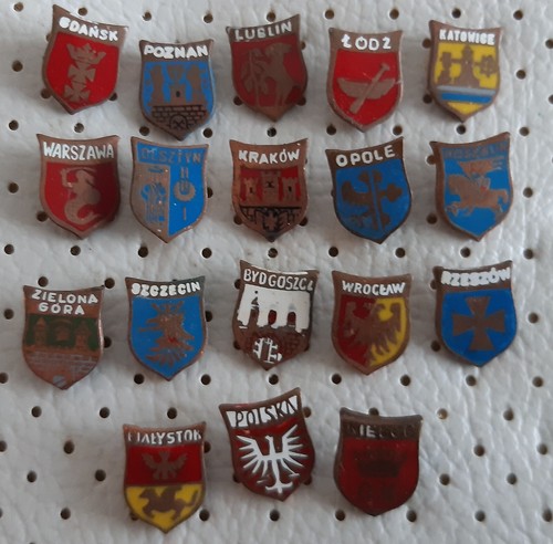 POLAND Cities Coat of arms, blason, 18 different small vintage pins | eBay