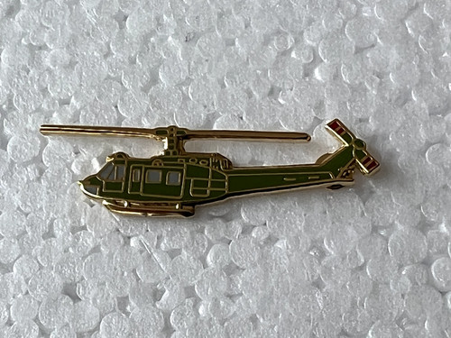 US ARMY UH-1 HUEY HELICOPTER MEASURES 1 AND 1/2 INCHES (EE P14282) | eBay
