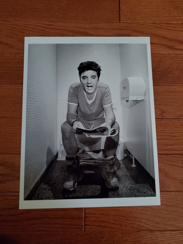 ELVIS PRESLEY Art Print Photo Rare 11" x 14" Bathroom, Dorm, Toilet ...